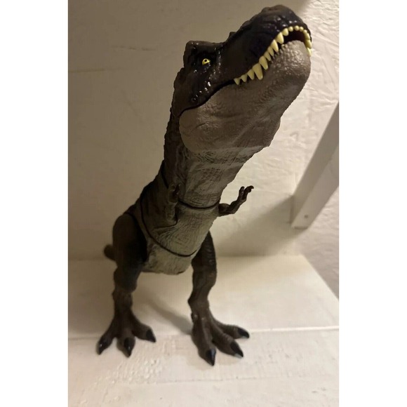 Mattel | Toys | Mattel 28 Jurassic World Trex Bite N Fight Dino Rivals ...